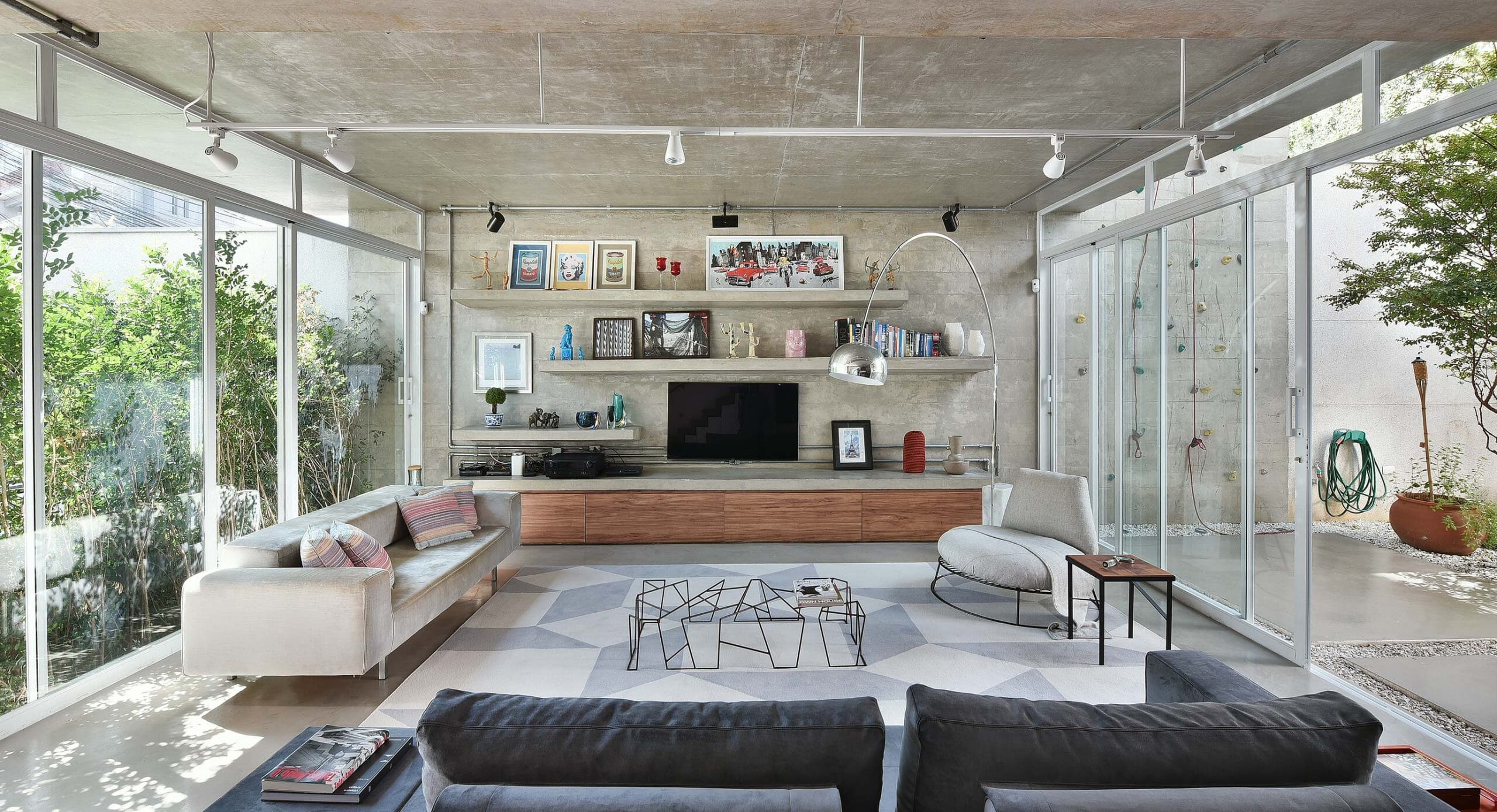 LP House: Dialogue between interior and exterior | OPUMO Magazine