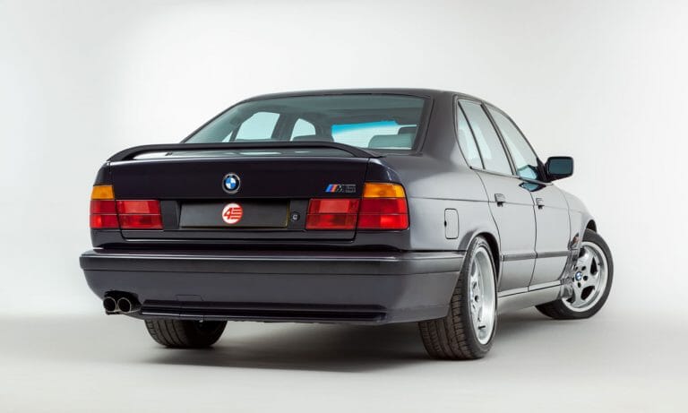 BMW E34 M5: A future classic | OPUMO Magazine