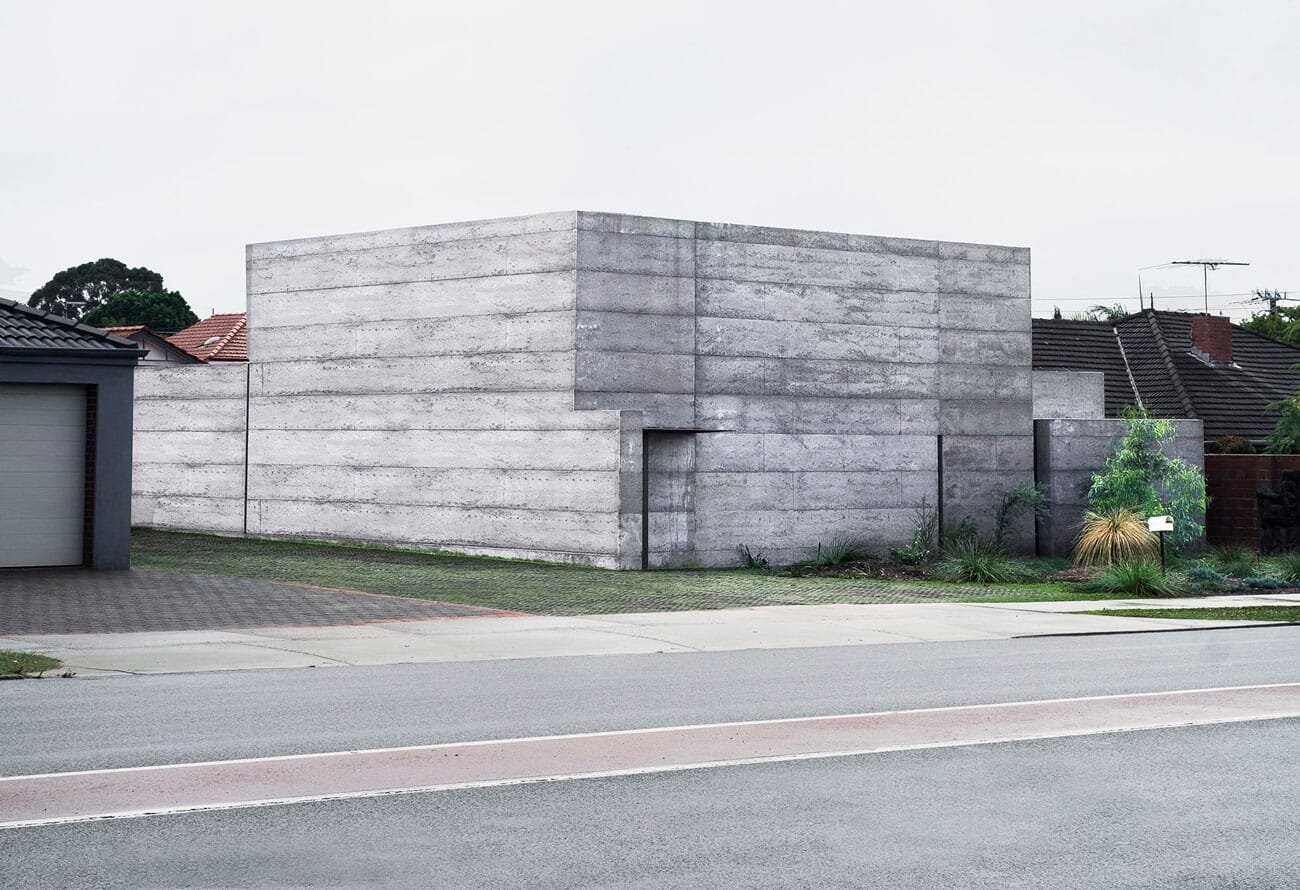 Cloister House: The house that looks inwards | OPUMO Magazine