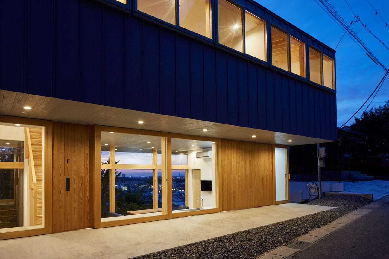 Three-Tiered Platforms: An innovative mountain-side home | OPUMO Magazine