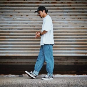 Vans sizing guide 2025: Find your perfect sneakers fit | OPUMO Magazine