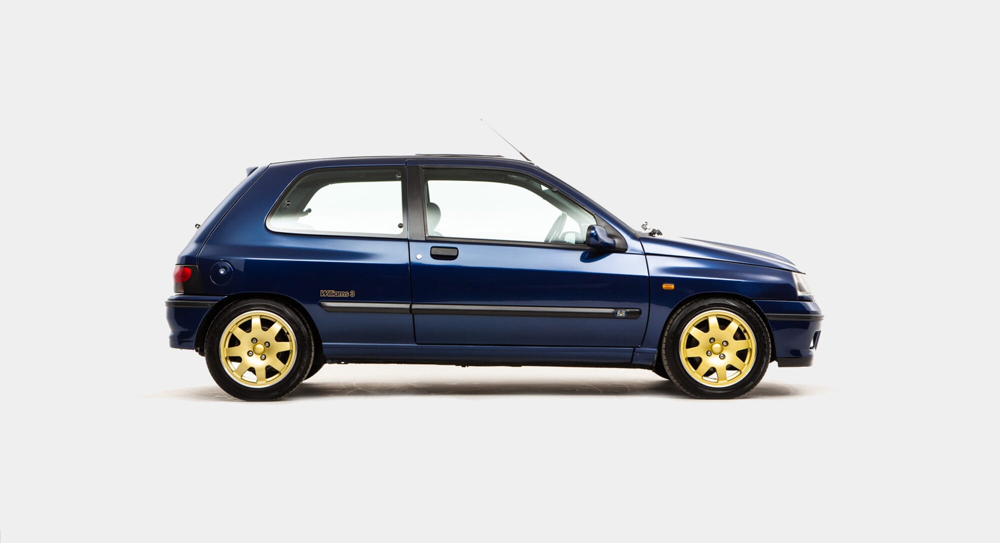 1990s hot hatch special: 2 pocket rockets we're loving now | OPUMO Magazine