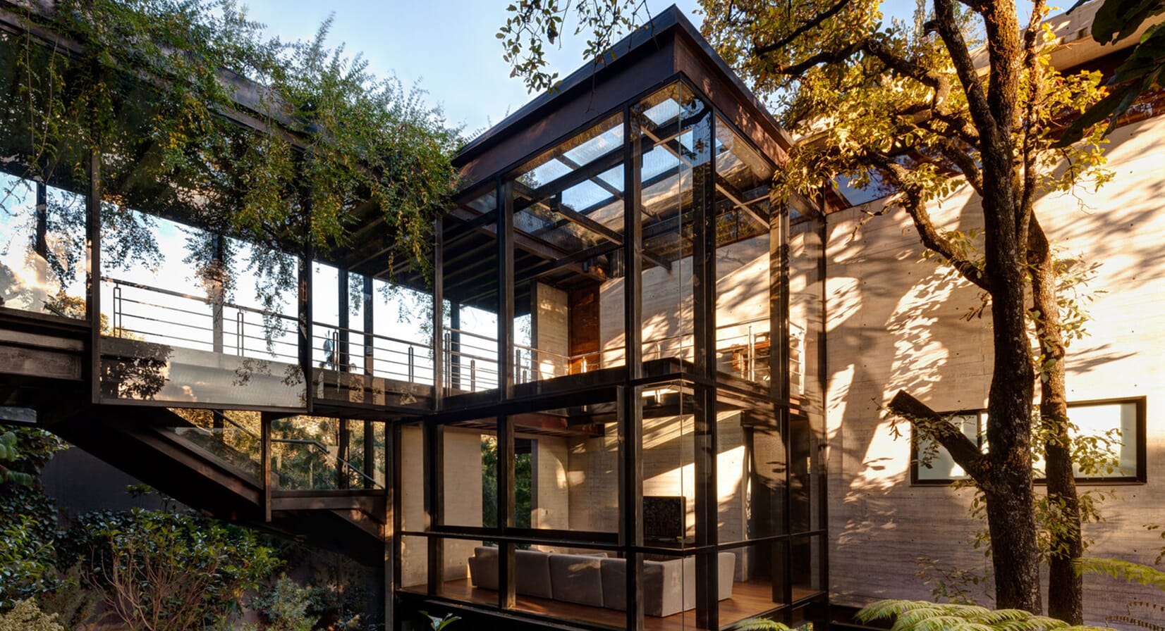 Treehouse architecture: 5 of the best treetop retreats | OPUMO Magazine