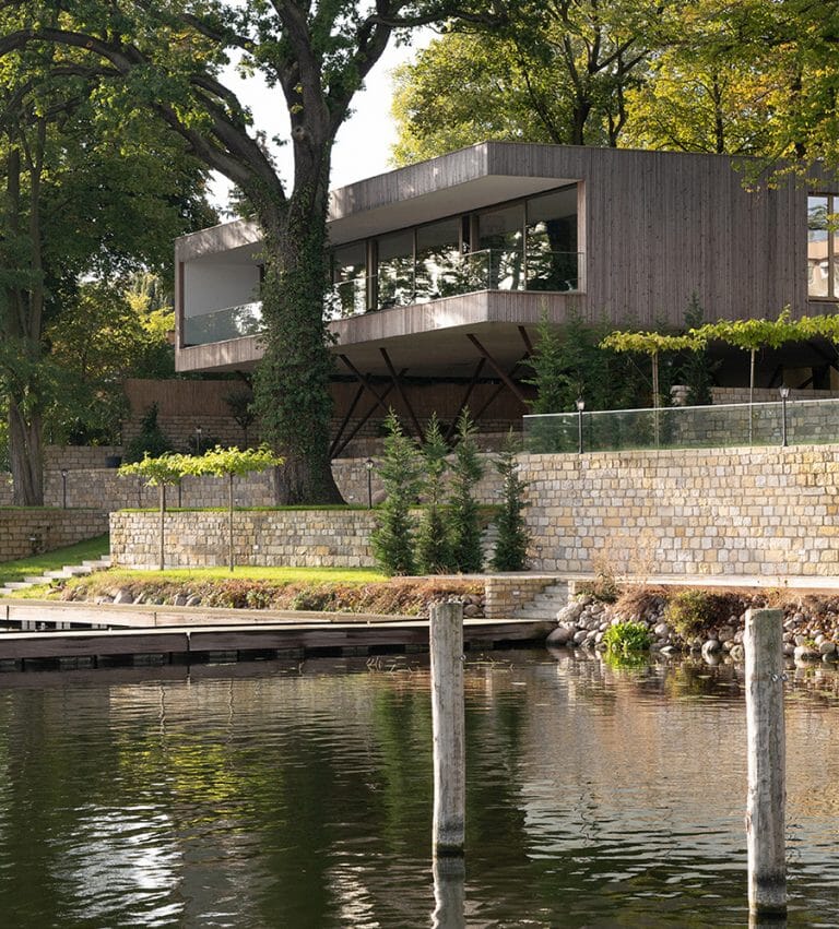 5 modern homes that showcase the best of lake house architecture ...
