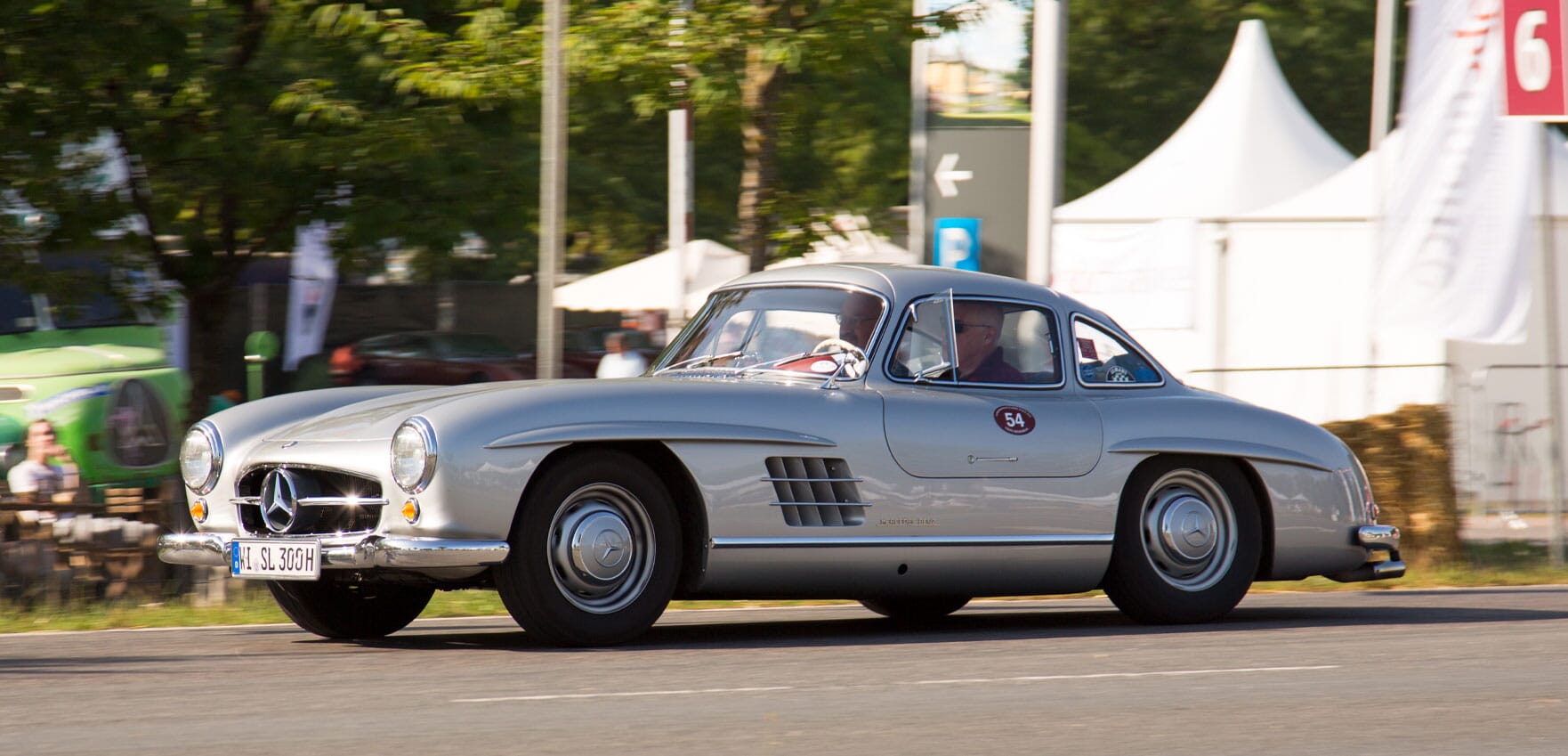 10 most beautiful cars in the world | OPUMO Magazine