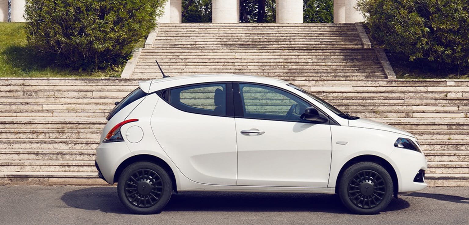 10 best Italian car brands | OPUMO Magazine