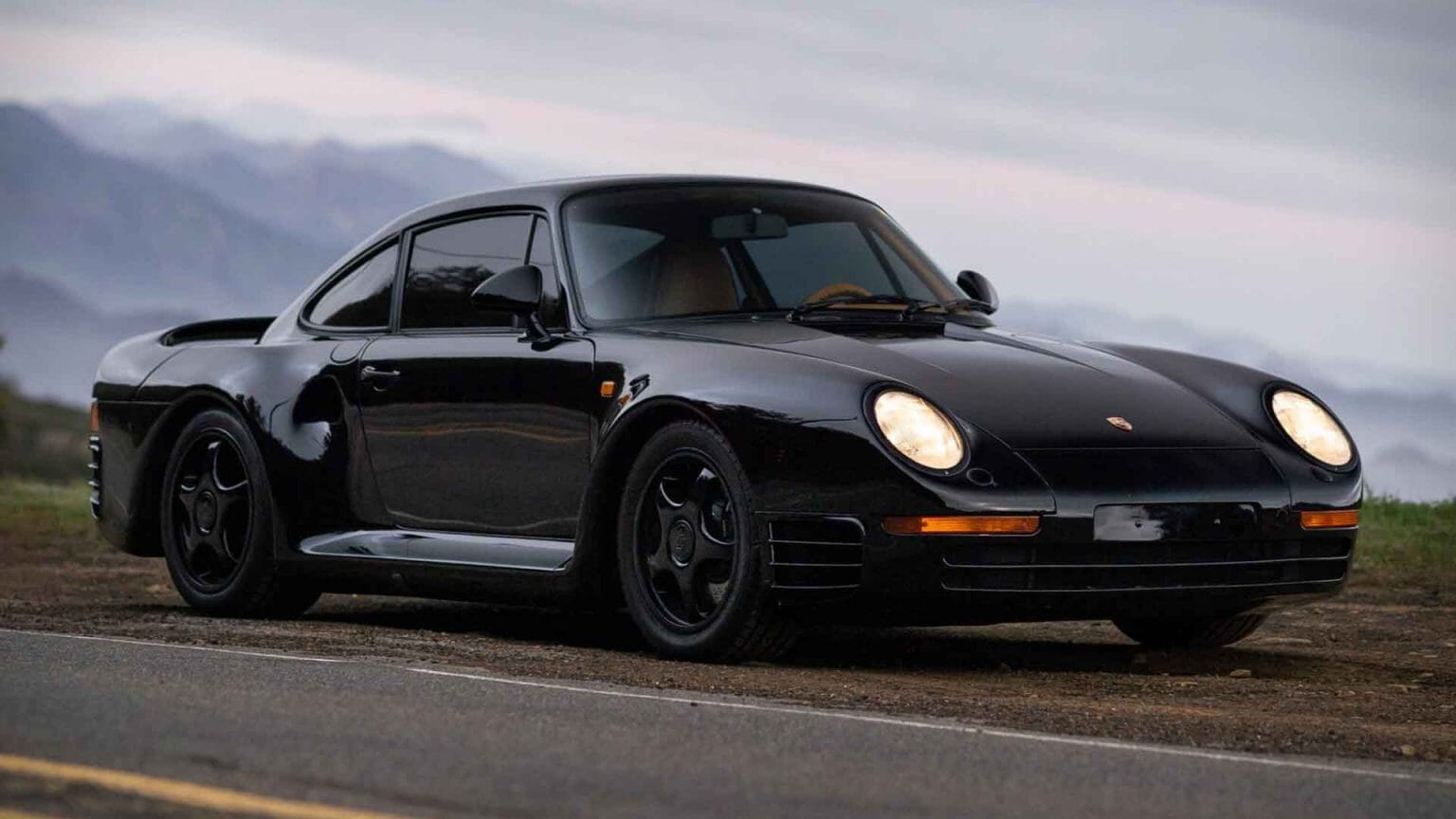 10 coolest cars from the '80s | OPUMO Magazine