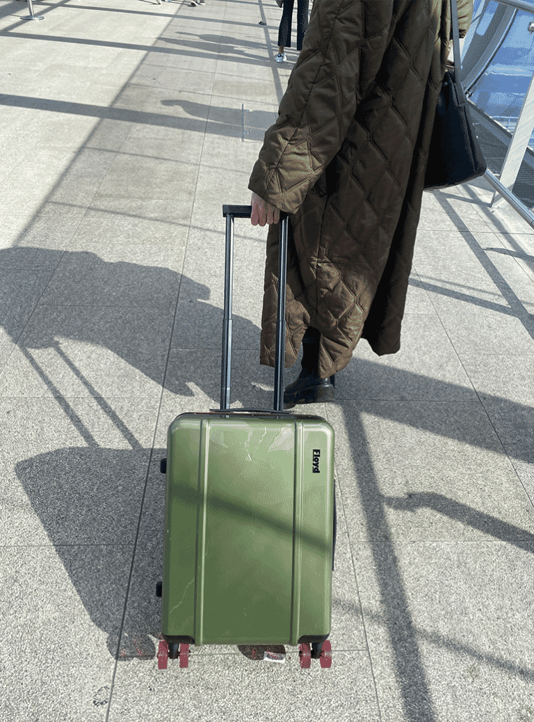Floyd luggage review | Retro-inspired travel cases | OPUMO Magazine