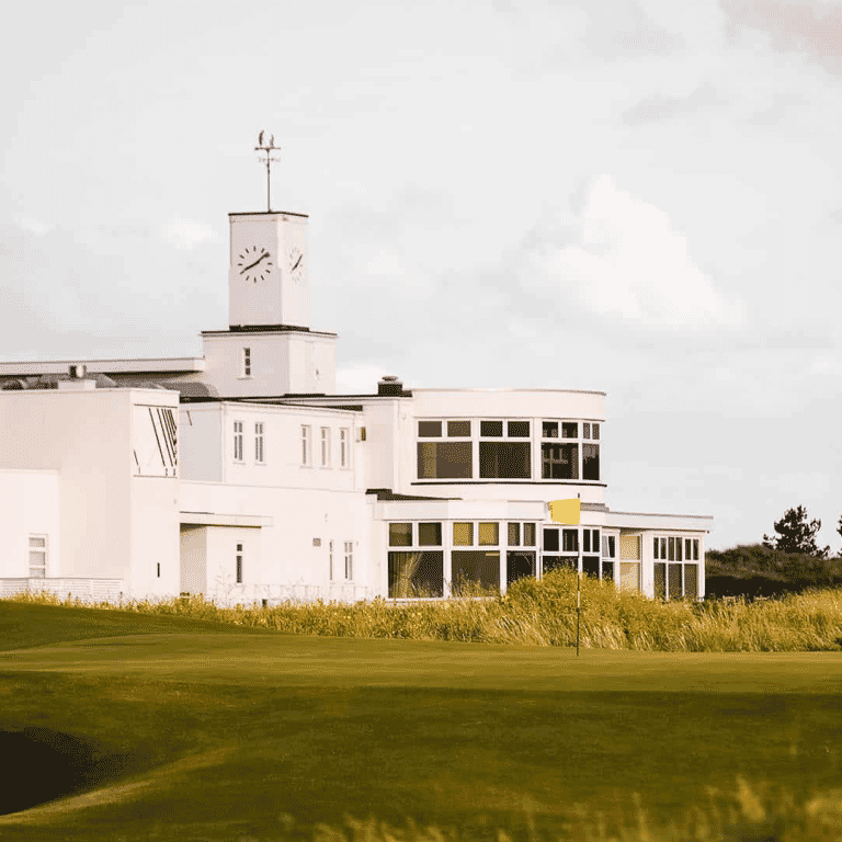 The best golf courses in the UK | OPUMO Magazine