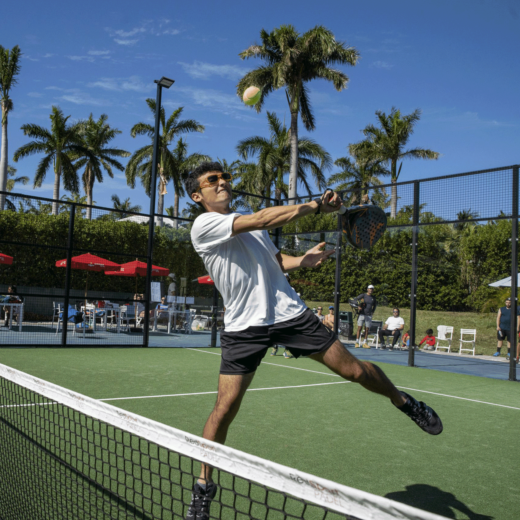 A guide to padel: what is it and how do you play? | OPUMO Magazine