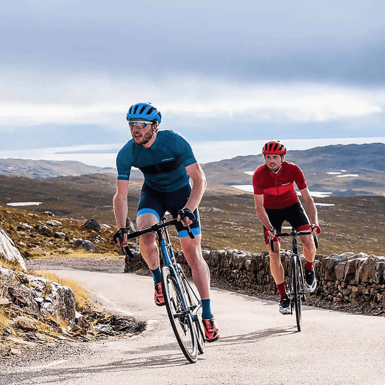 A guide to the best cycling socks for men in 2023 | OPUMO Magazine ...