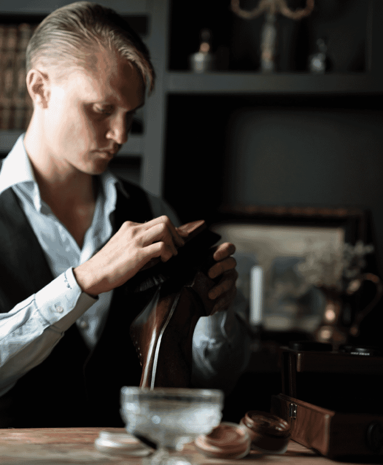 The 15 Best Winter Work Shoes For Men Who Mean Business | OPUMO ...