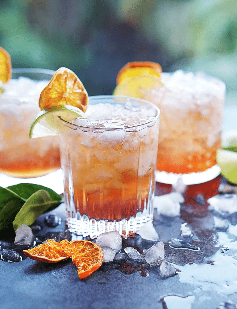10 Recipes For Chilled On The Rocks Cocktails | OPUMO Magazine | OPUMO ...
