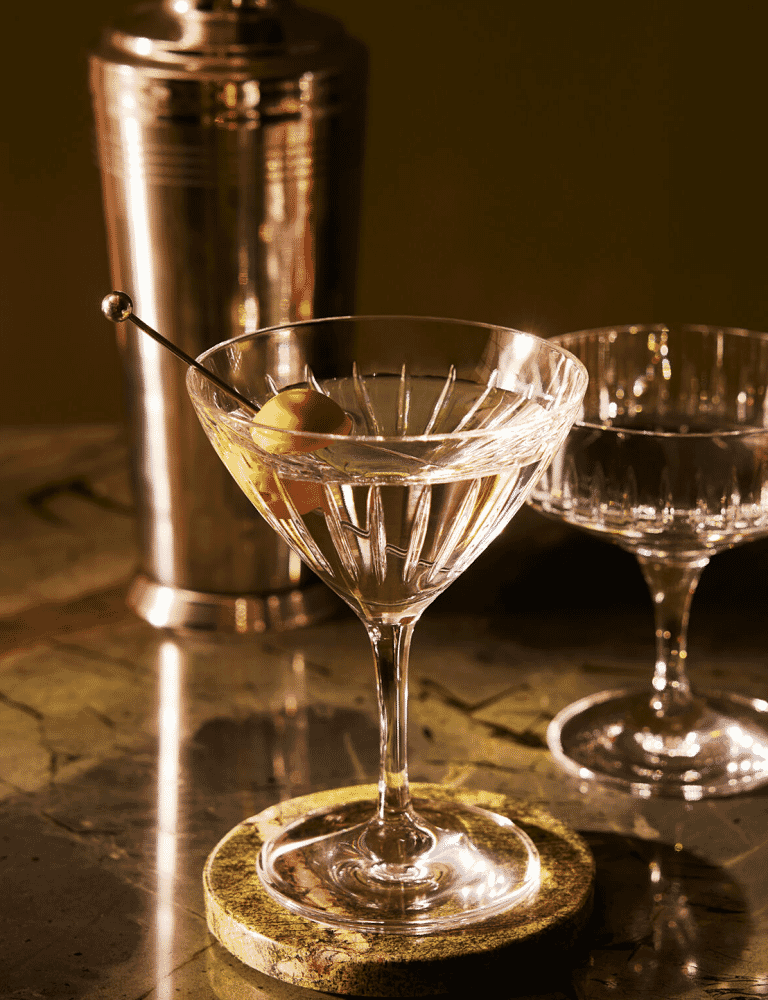 10 Recipes For Chilled On The Rocks Cocktails | OPUMO Magazine | OPUMO ...