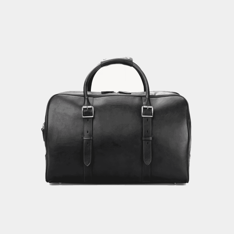 The best garment bags for men to carry your suit in style | OPUMO Magazine