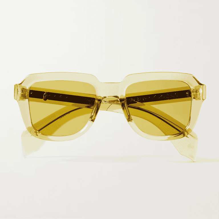 10 Men's Oversized Sunglasses to Elevate Any Outfit | OPUMO Magazine