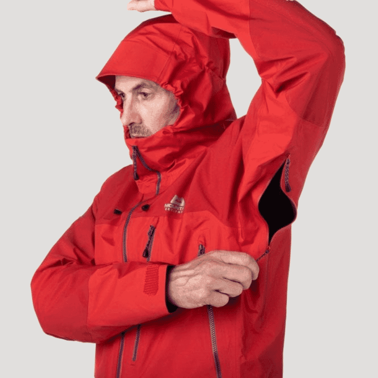 A Definitive Guide to the GORE-TEX Jacket | OPUMO Magazine | OPUMO Magazine