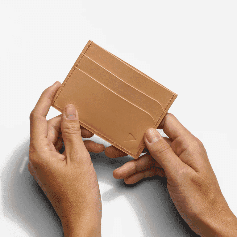 15 of the best luxury wallet brands for men in 2025 | OPUMO Magazine ...