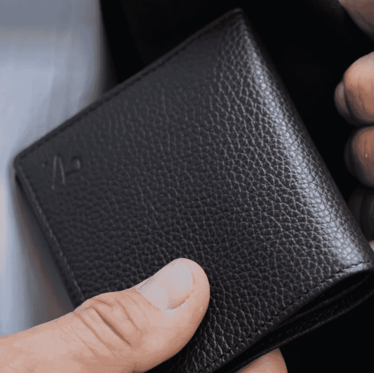 15 of the best luxury wallet brands for men in 2025 | OPUMO Magazine ...