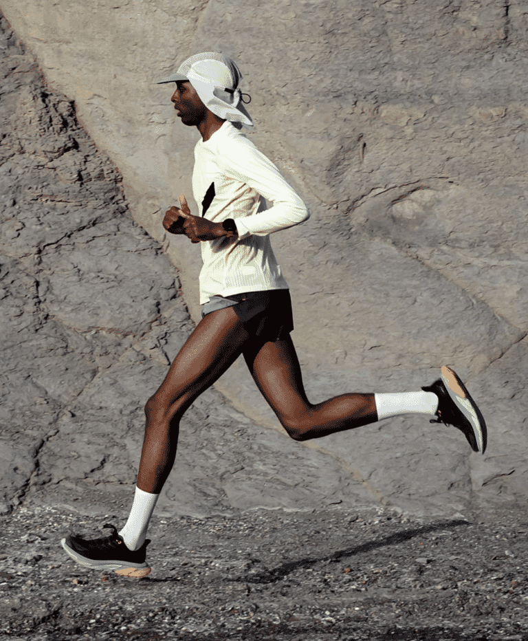 Running Socks: The Complete Guide | OPUMO Magazine | OPUMO Magazine