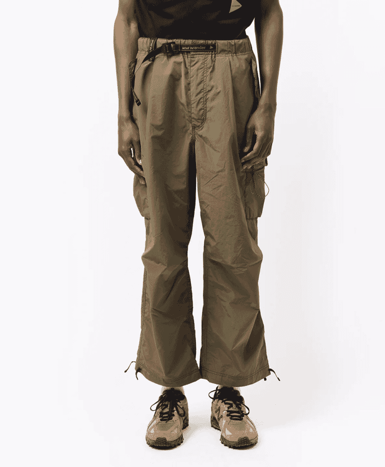 Gorpcore Pants: How to Find the Right Pair | OPUMO Magazine