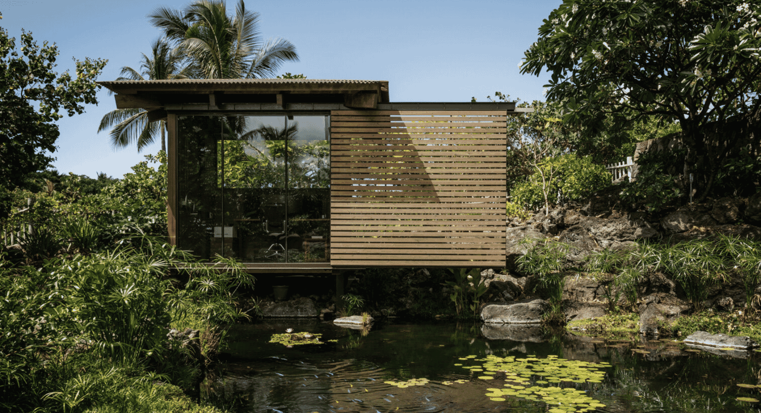 The Hawaii Residence Office Hut by Olson Kundig Architects | OPUMO ...