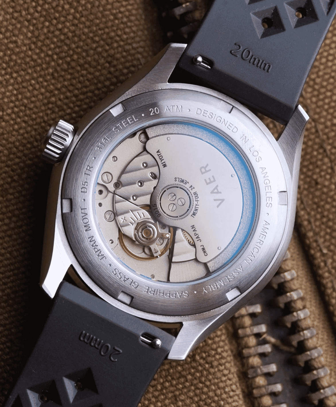12 of the Best Watches Under 1000 Dollars | OPUMO Magazine | OPUMO Magazine