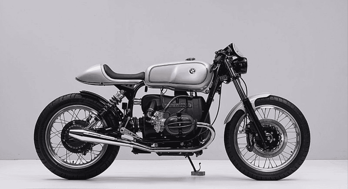 Fox on the Run: R100 Factory Racer by Renard | OPUMO Magazine